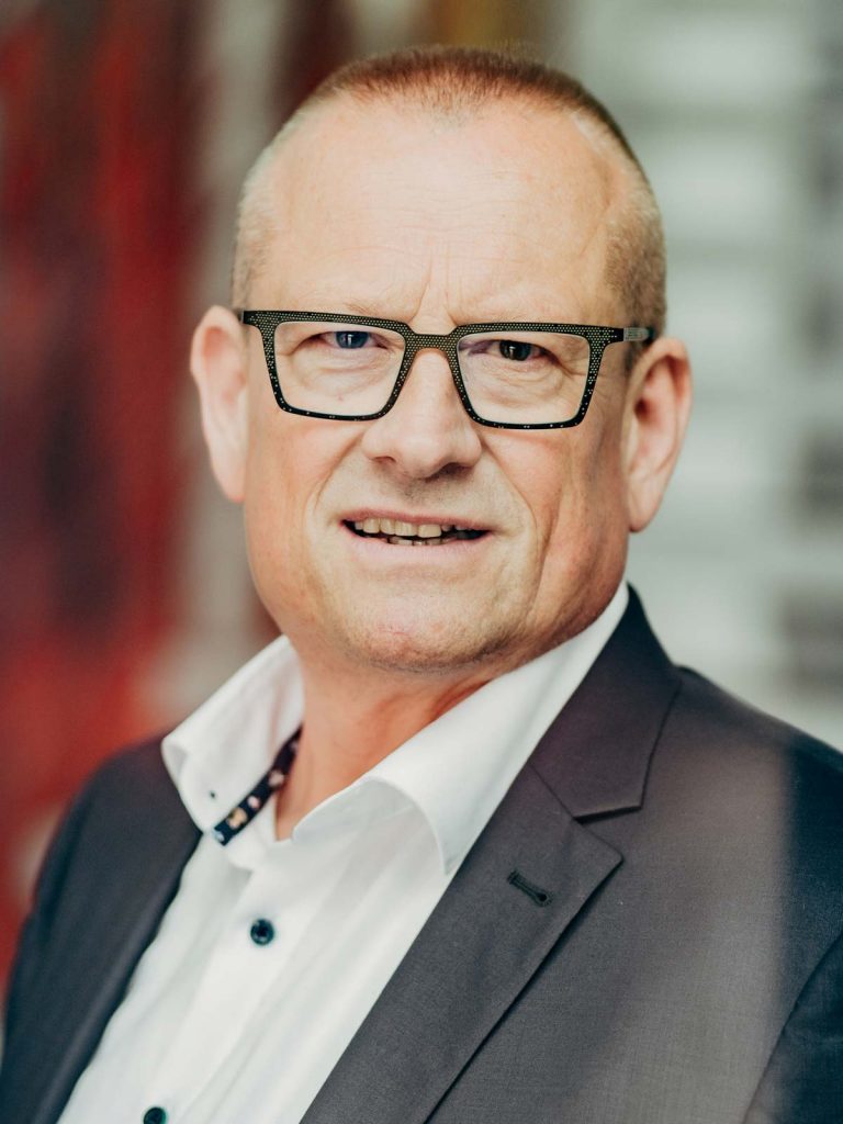 nowinta | Team | Ansprechpartner | Kontakte